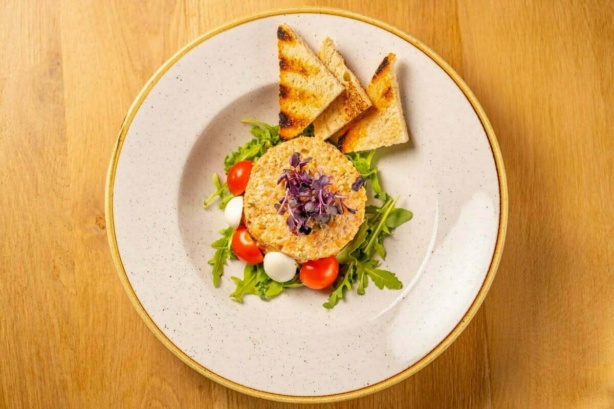 Restaurant – Daimon Social Club